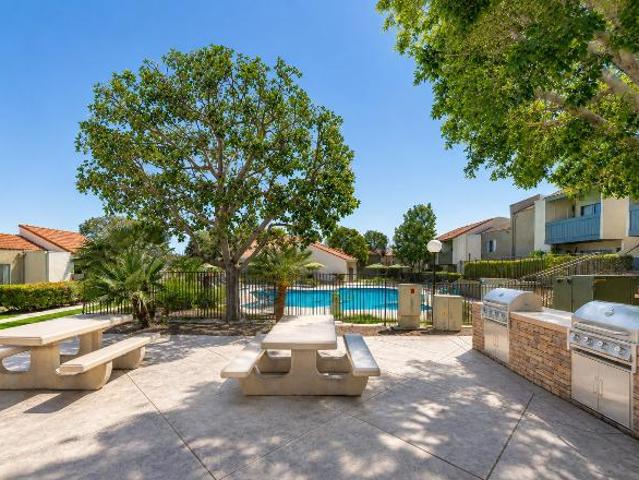 1 Br, 1 bath, Condo 311 Weston Circle