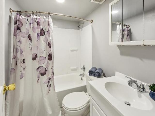 1 Br, 1 bath, Condo 314 E 24th St