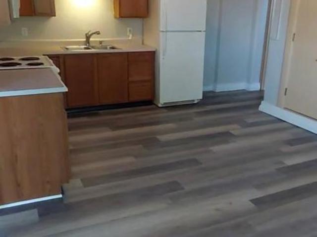 1 Br, 1 bath, Condo 316 W Walnut