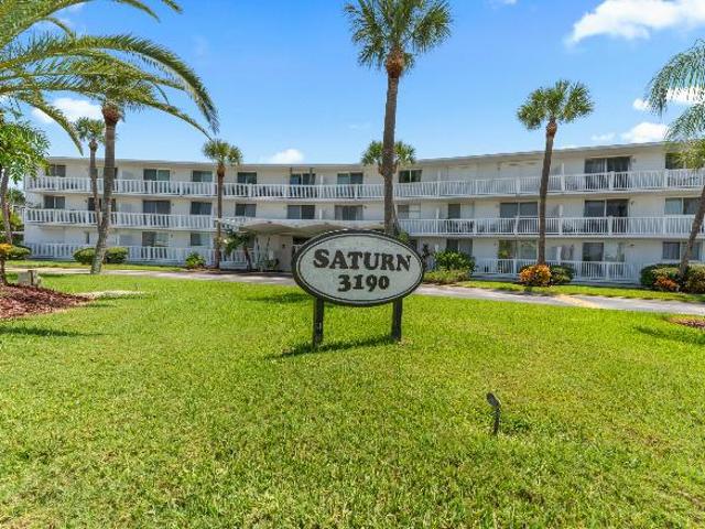 1 Br, 1 bath, Condo 3190 N Atlantic Ave
