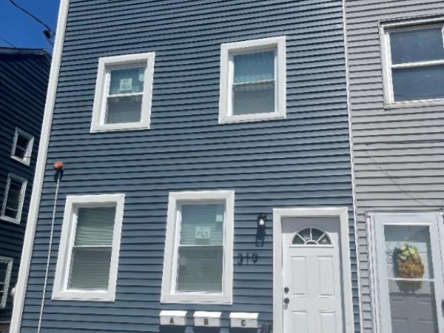1 Br, 1 bath, Condo 319 Mercer St