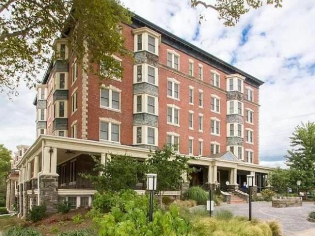 1 Br, 1 bath, Condo 319 W Chelten Ave