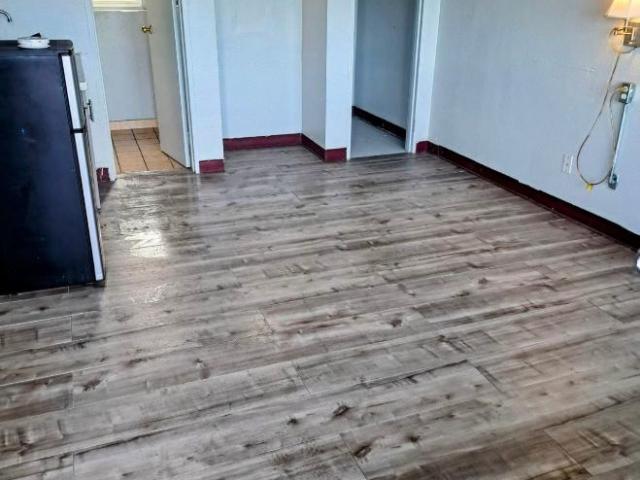 1 Br, 1 bath, Condo 31 Sw Basin St