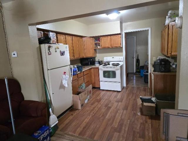 1 Br, 1 bath, Condo 3204 Busch Street