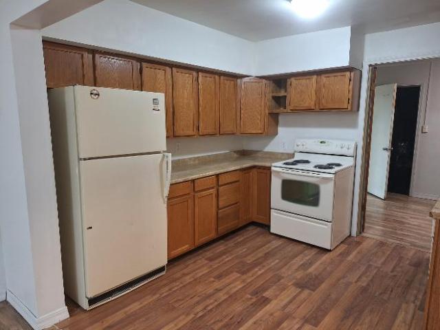 1 Br, 1 bath, Condo 3204 Busch Street
