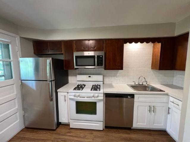 1 Br, 1 bath, Condo 320 N Harvard Avenue