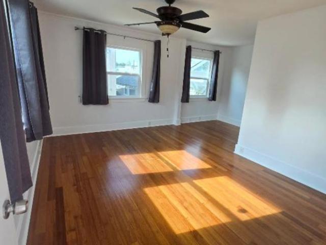 1 Br, 1 bath, Condo 3227 E Broadway