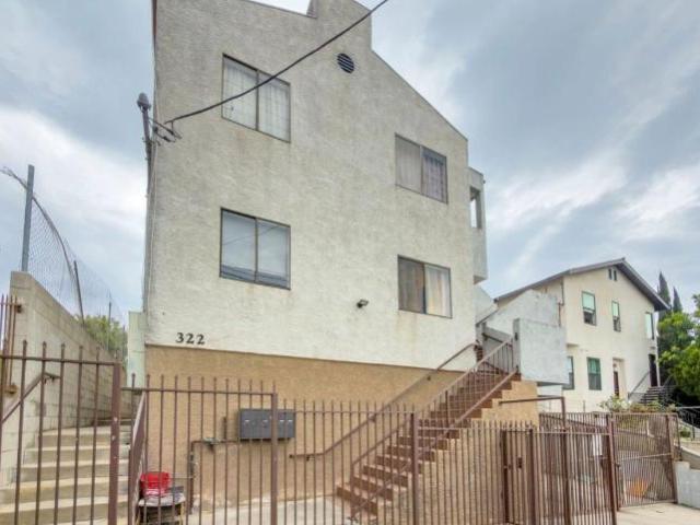1 Br, 1 bath, Condo 322 N Benton Way