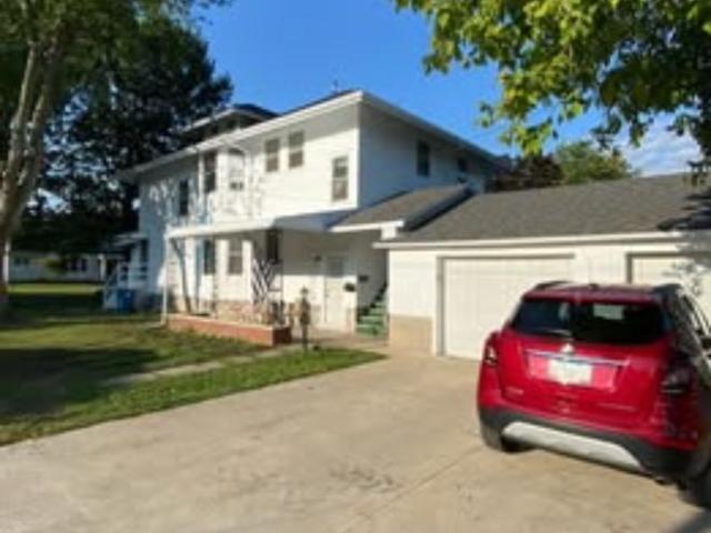 1 Br, 1 bath, Condo 325 E Chestnut St