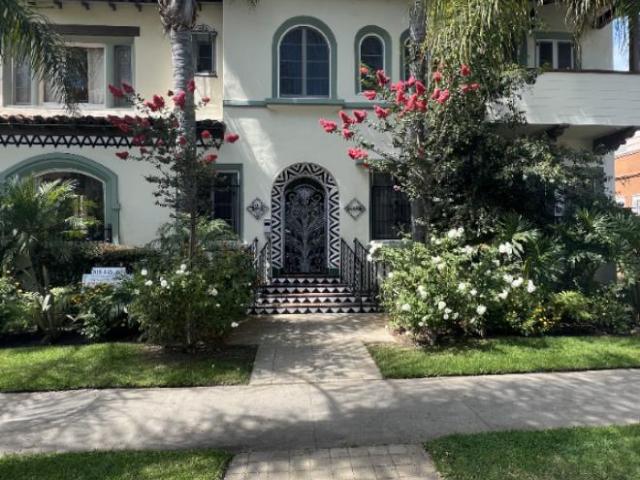 1 Br, 1 bath, Condo 325 S Cochran Ave