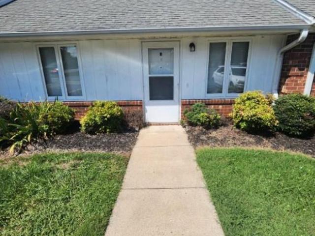1 Br, 1 bath, Condo 326 Cedar Street