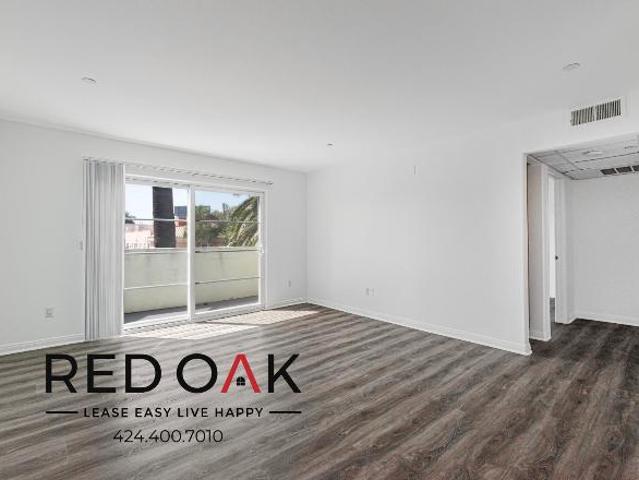 1 Br, 1 bath, Condo 326 S Westlake Ave