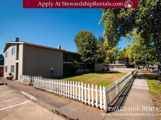 1 Br, 1 bath, Condo 32786 E Pearl Street
