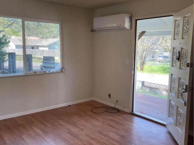 1 Br, 1 bath, Condo 328 Millie St