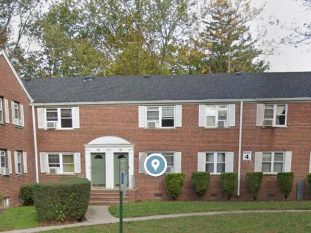 1 Br, 1 bath, Condo 32b Carolyn Terrace