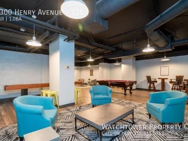 1 Br, 1 bath, Condo 3300 Henry Avenue