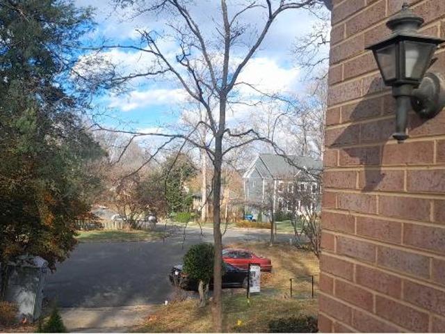 1 Br, 1 bath, Condo 3311 Goldsboro Pl