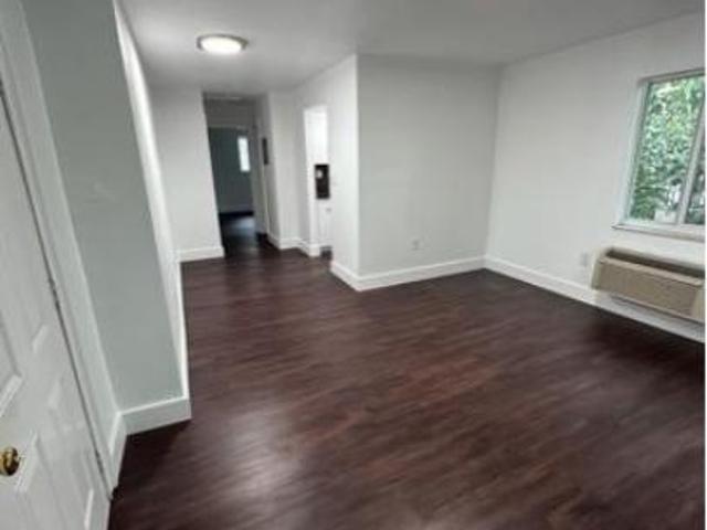 1 Br, 1 bath, Condo 3333 Nw 5th Ave