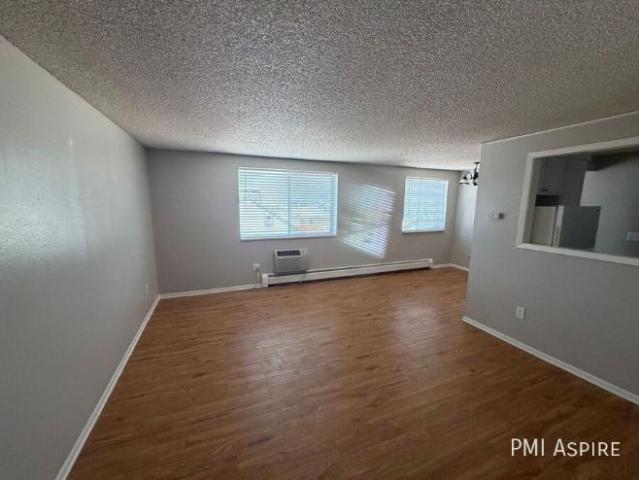1 Br, 1 bath, Condo 3333 Grant St