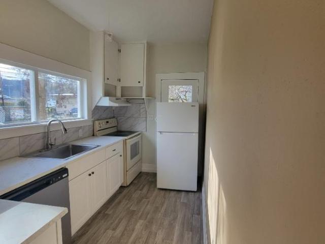 1 Br, 1 bath, Condo 338 SE Jackson