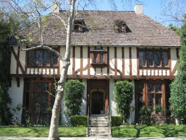 1 Br, 1 bath, Condo 339 N Sycamore Ave