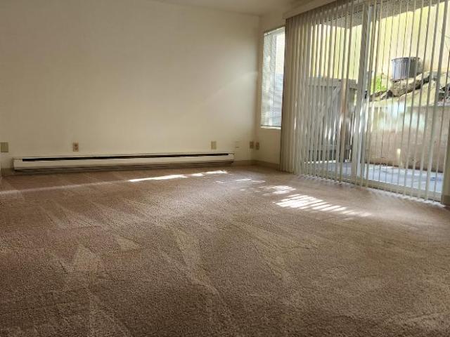 1 Br, 1 bath, Condo 3401 NE 65th St