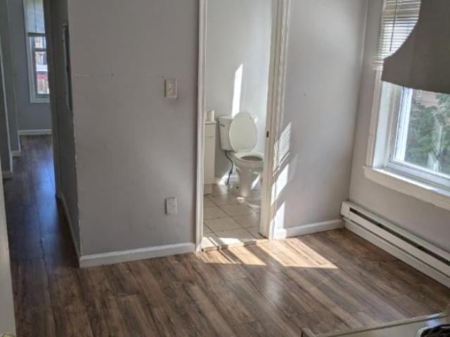 1 Br, 1 bath, Condo 3415 Frankford Ave