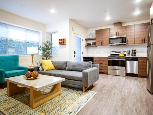 1 Br, 1 bath, Condo 3412 NE Rodney Ave