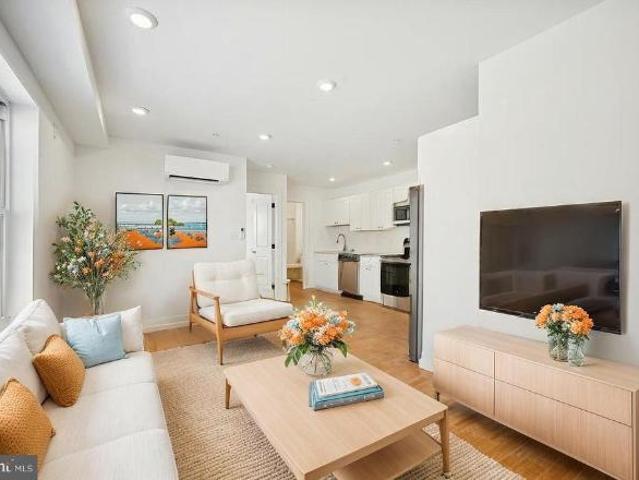 1 Br, 1 bath, Condo 3413 N 19th St