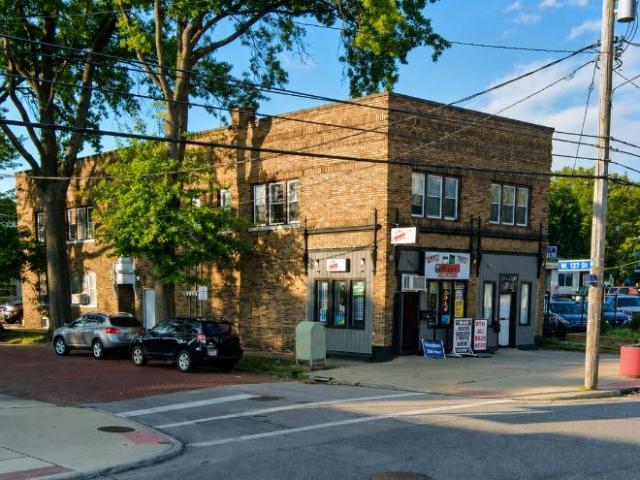 1 Br, 1 bath, Condo 3425 W 127th St