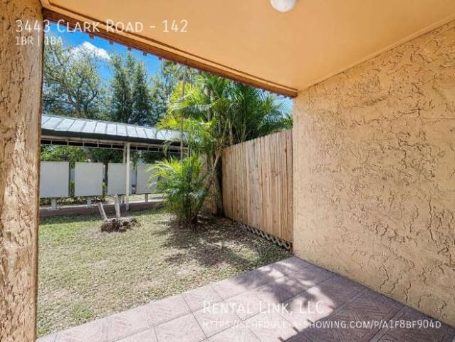 1 Br, 1 bath, Condo 3443 Clark Road