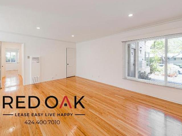 1 Br, 1 bath, Condo 3494 Rowena Avenue