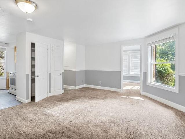1 Br, 1 bath, Condo 3528 E Fall Creek Pkwy N