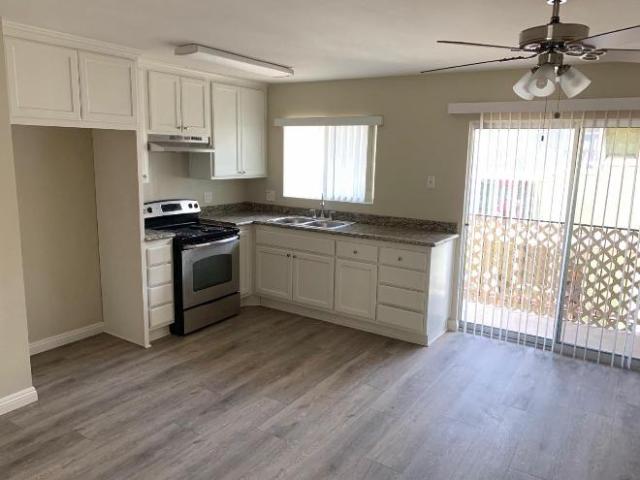 1 Br, 1 bath, Condo 3523 W Savanna St