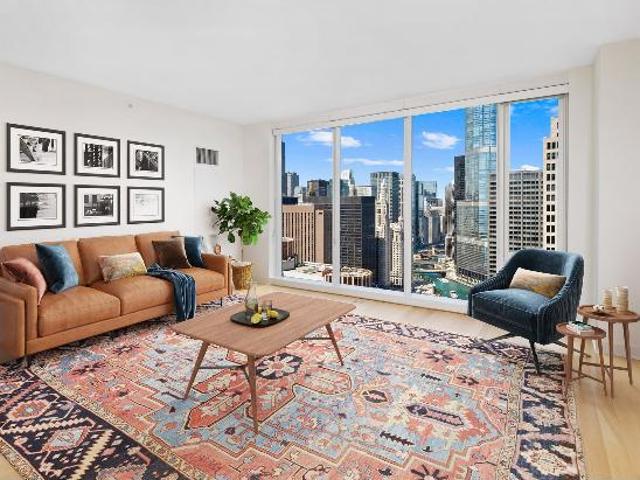 1 Br, 1 bath, Condo 352 E North Water St