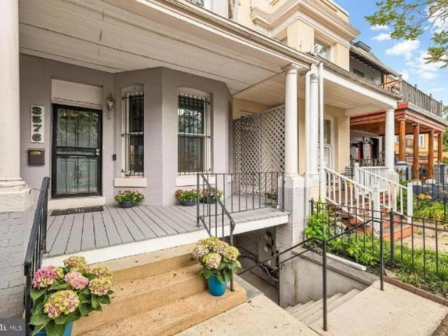 1 Br, 1 bath, Condo 3576 13th St