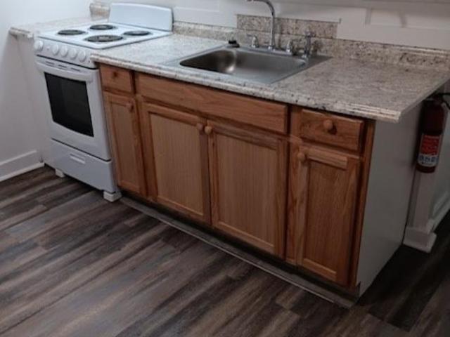 1 Br, 1 bath, Condo 357 Main St