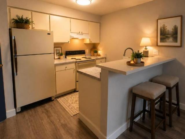 1 Br, 1 bath, Condo 3604 E Uintah St