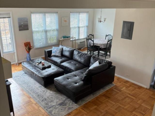 1 Br, 1 bath, Condo 3622 Gunston Road