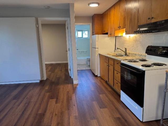 1 Br, 1 bath, Condo 3655 13th Ave W