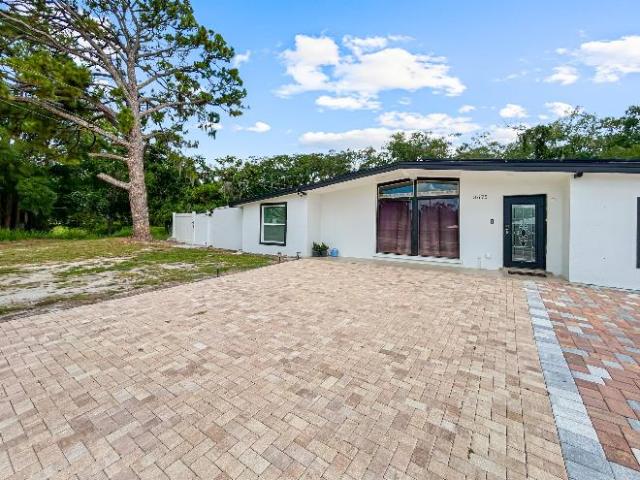 1 Br, 1 bath, Condo 3675 Prudence Dr