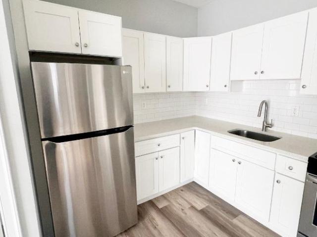 1 Br, 1 bath, Condo 36 Auburn St