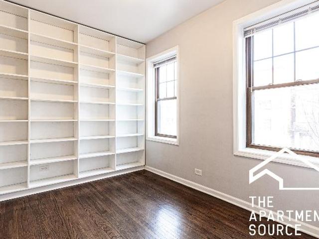 1 Br, 1 bath, Condo 3714 N Sheffield Ave