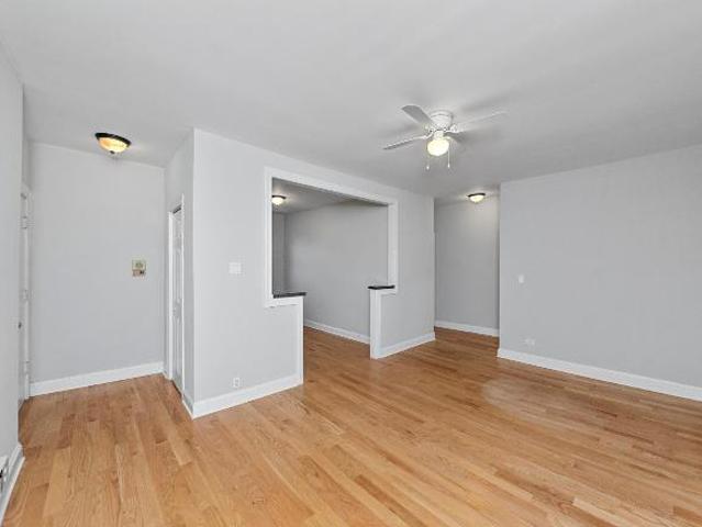1 Br, 1 bath, Condo 3720 5 North Pine Grove Avenue