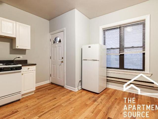 1 Br, 1 bath, Condo 3720 5 North Pine Grove Avenue