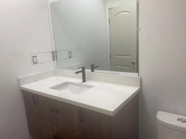 1 Br, 1 bath, Condo 37721 Farwell Dr