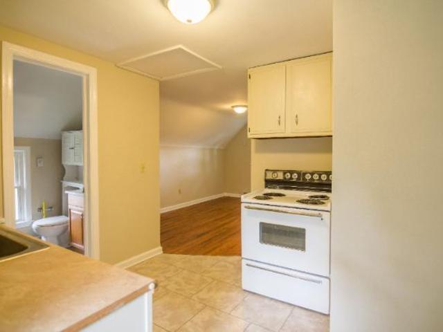 1 Br, 1 bath, Condo 37849 Second St