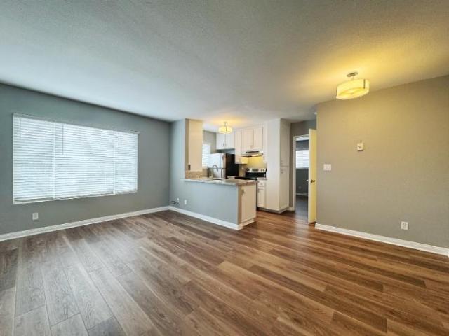 1 Br, 1 bath, Condo 3780 Swift Ave
