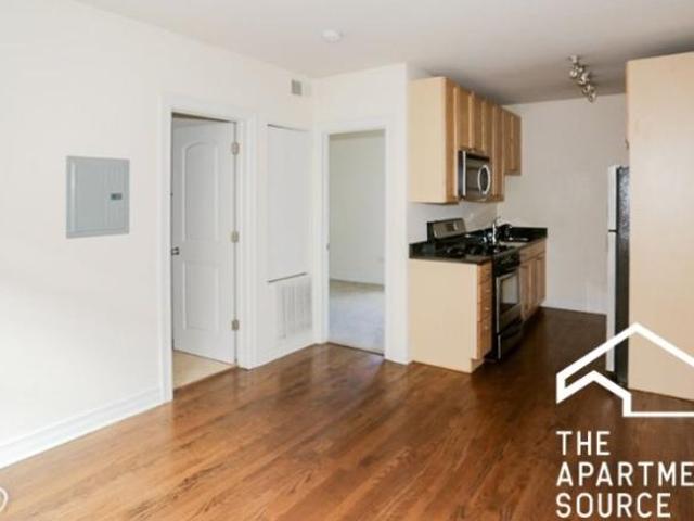 1 Br, 1 bath, Condo 3816 N Sheffield Ave