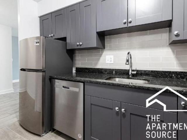 1 Br, 1 bath, Condo 3825 N Pine Grove